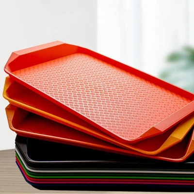 Tavi si tocatoare de plastic